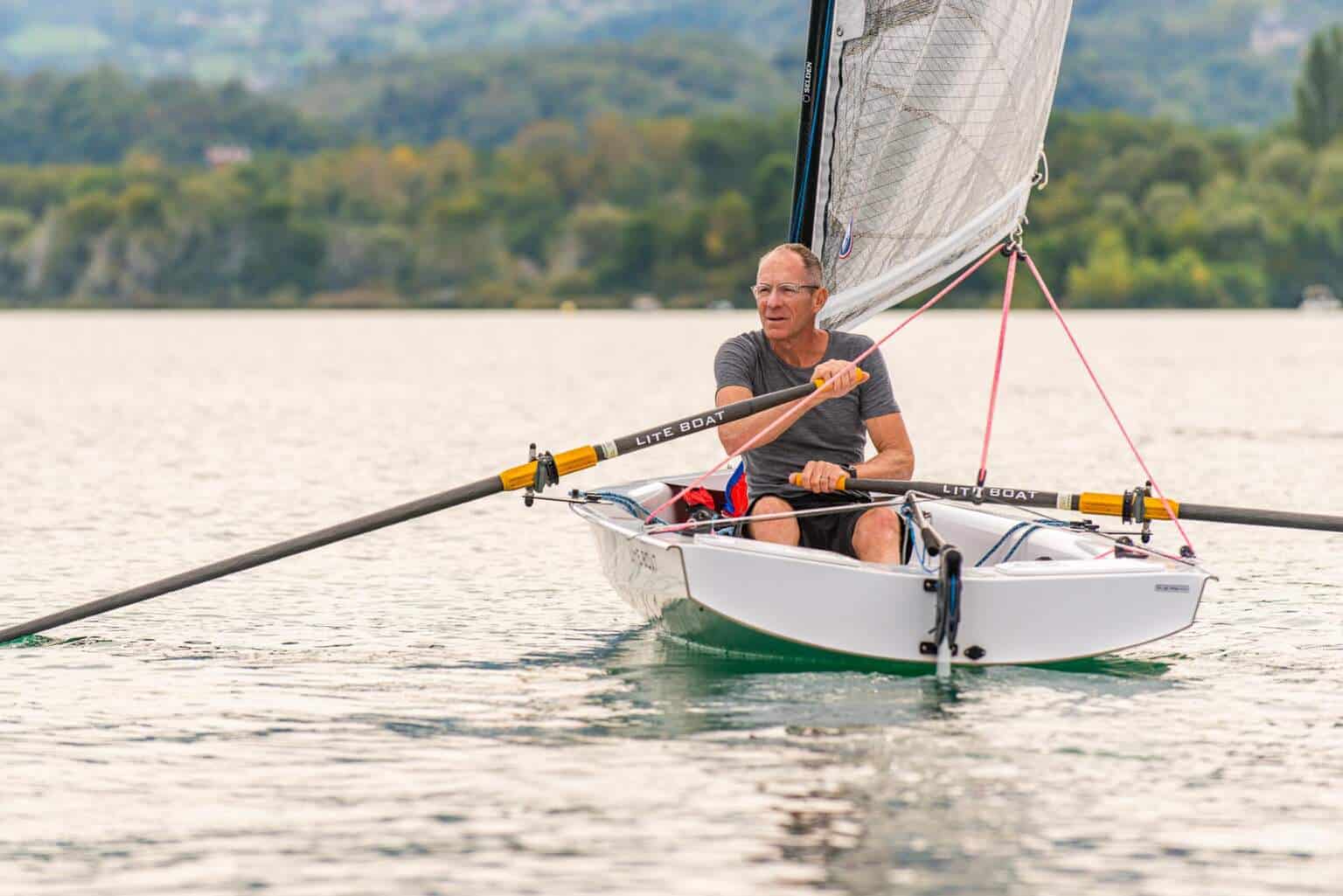 XP16 - Liteboat - Light, stable, easy rowing boats